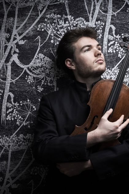 Timothy Ridout • Salzburg Festival